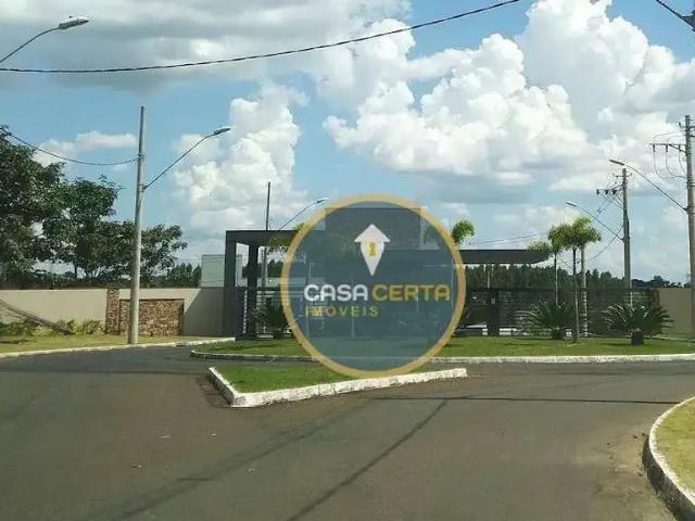Terreno em Condomínio para Venda em Uberaba/MG Jockey Park