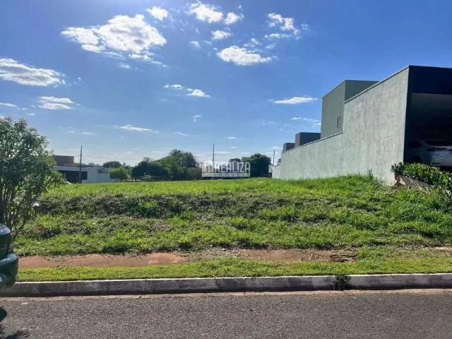 Terreno em Condomínio para Venda em Uberaba/MG Jockey Park II