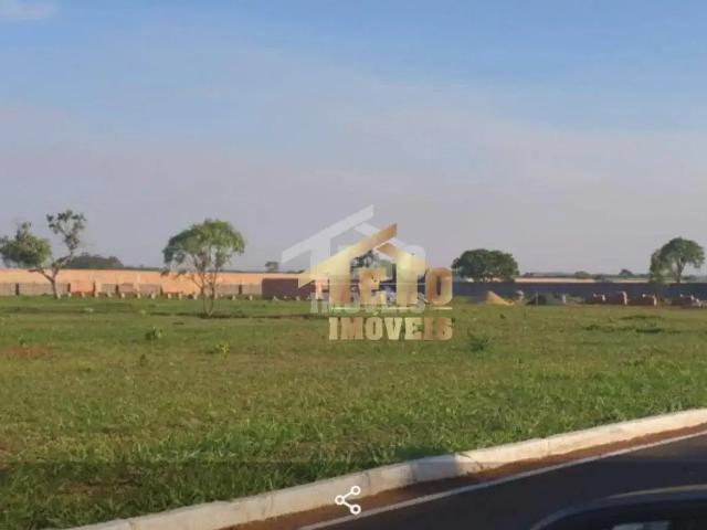 Terreno em Condomínio para Venda em Uberaba/MG Residencial Mário de Almeida Franco