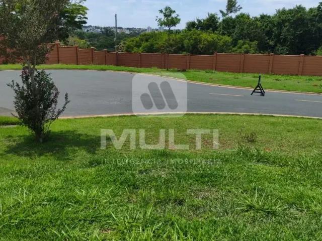 Terreno em Condomínio para Venda em Uberlândia/MG Alphaville 1 Quartos