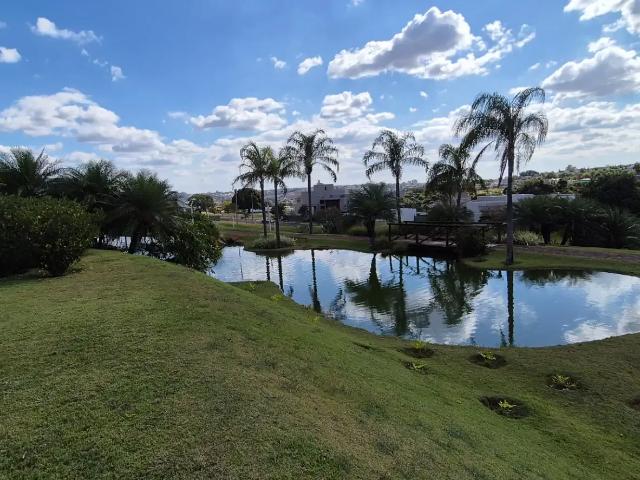 Terreno em Condomínio para Venda em Uberlândia/MG Gávea