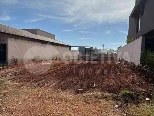 Terreno em Condomínio para Venda em Uberlândia/MG Gávea