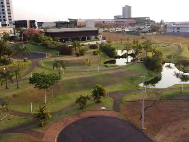 Terreno em Condomínio para Venda em Uberlândia/MG Gávea
