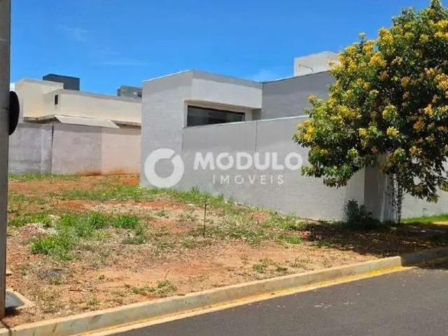 Terreno em Condomínio para Venda em Uberlândia/MG Grand Ville