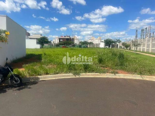 Terreno em Condomínio para Venda em Uberlândia/MG Grand Ville