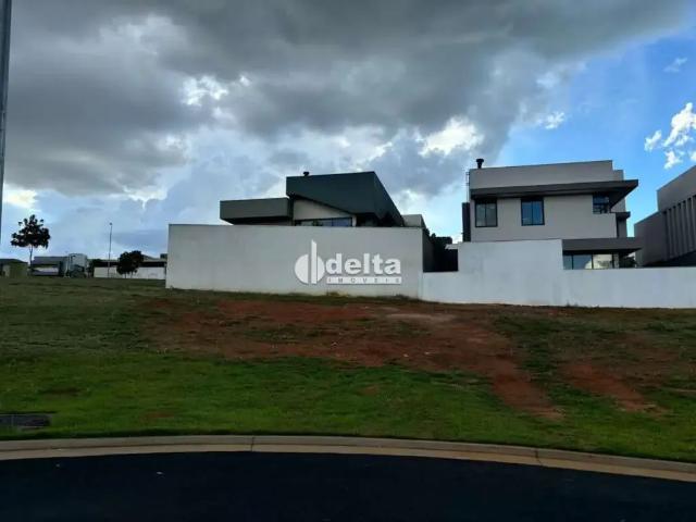 Terreno em Condomínio para Venda em Uberlândia/MG Granja Marileusa