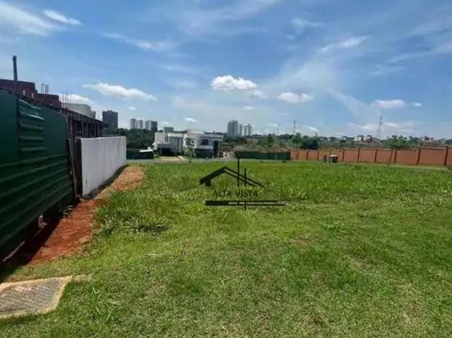 Terreno em Condomínio para Venda em Uberlândia/MG Granja Marileusa