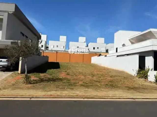 Terreno em Condomínio para Venda em Uberlândia/MG Granja Marileusa