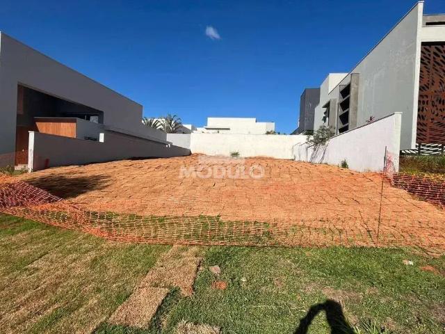Terreno em Condomínio para Venda em Uberlândia/MG Granja Marileusa