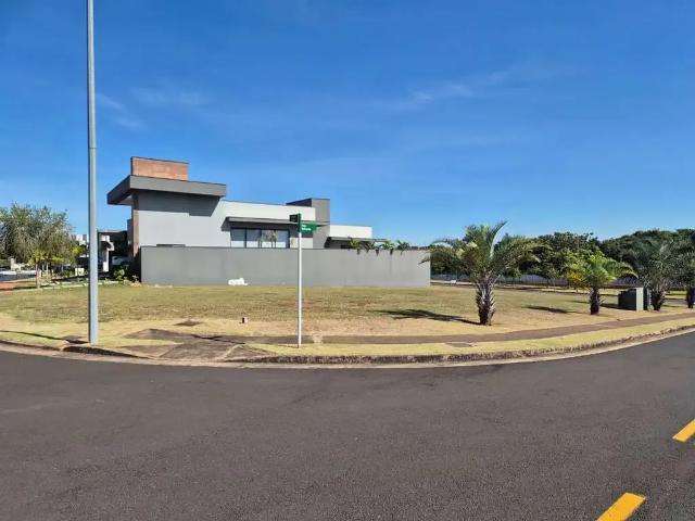 Terreno em Condomínio para Venda em Uberlândia/MG Granja Marileusa
