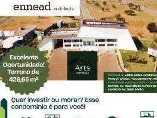 Terreno em Condomínio para Venda em Uberlândia/MG Laranjeiras