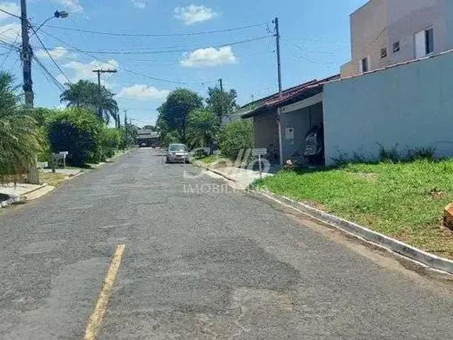 Terreno em Condomínio para Venda em Uberlândia/MG Minas Gerais
