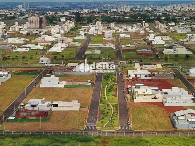Terreno em Condomínio para Venda em Uberlândia/MG Novo Mundo