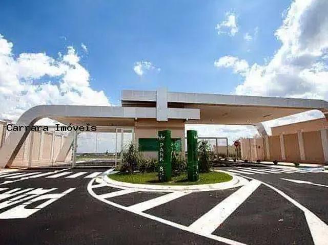 Terreno em Condomínio para Venda em Uberlândia/MG Shopping Park