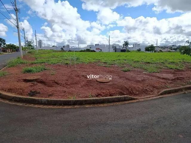Terreno em Condomínio para Venda em Uberlândia/MG Portal do Vale