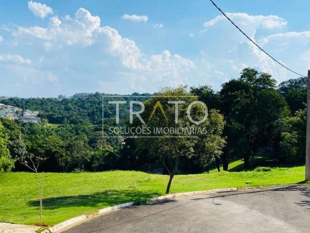 Terreno em Condomínio para Venda em Valinhos/SP Centro