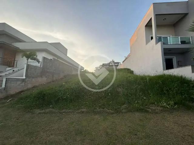 Terreno em Condomínio para Venda em Valinhos/SP Condomínio Bosque dos Cambarás