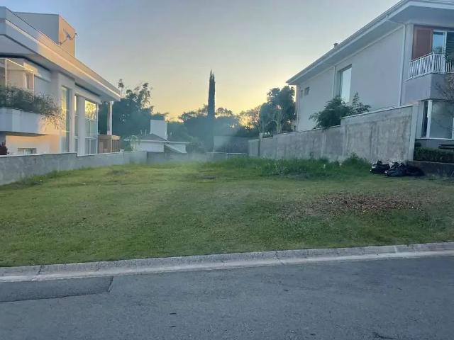 Terreno em Condomínio para Venda em Valinhos/SP Jardim Europa