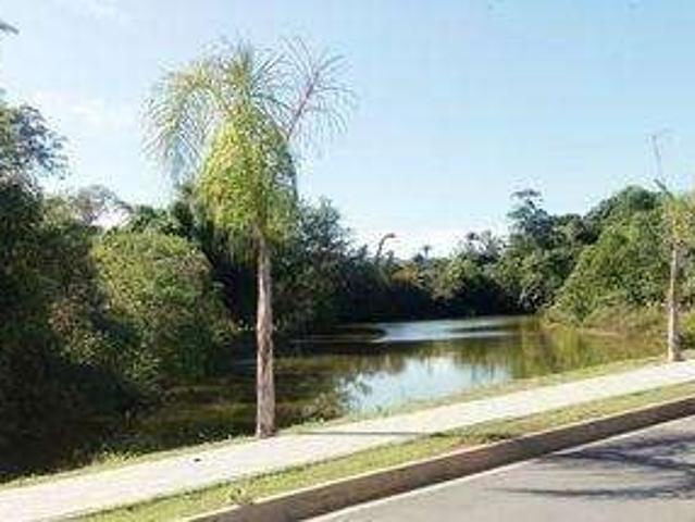 Terreno em Condomínio para Venda em Valinhos/SP Jardim Portugal