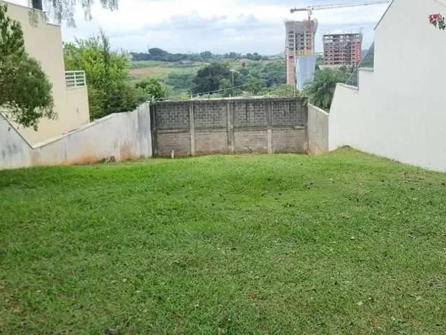 Terreno em Condomínio para Venda em Valinhos/SP Jardim Soleil
