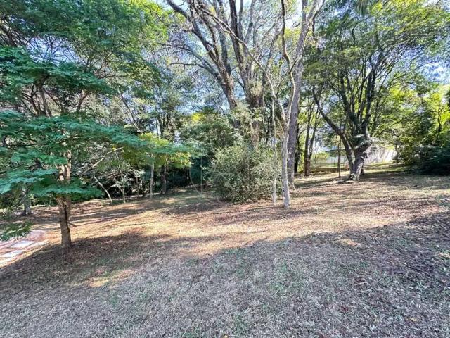 Terreno em Condomínio para Venda em Valinhos/SP Joapiranga