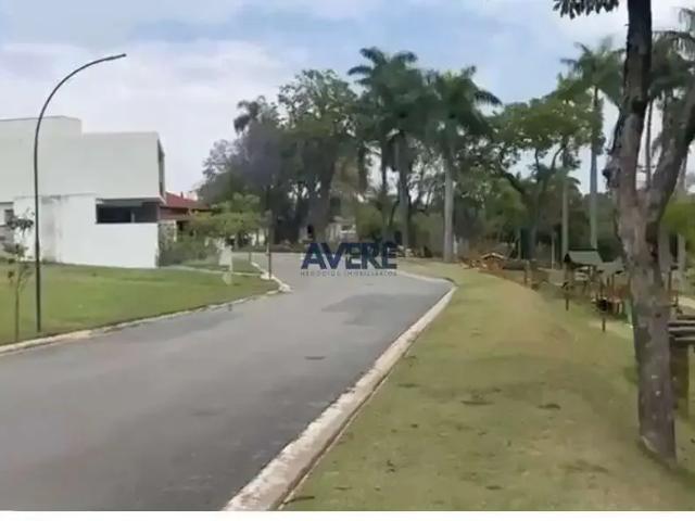 Terreno em Condomínio para Venda em Valinhos/SP Joapiranga