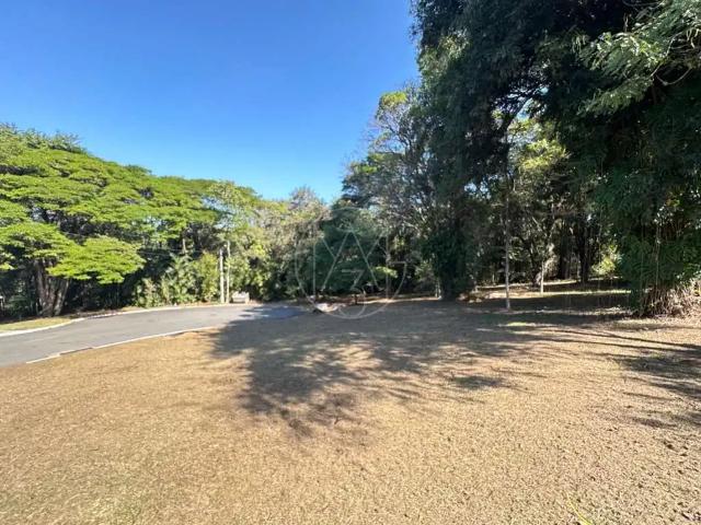Terreno em Condomínio para Venda em Valinhos/SP Joapiranga