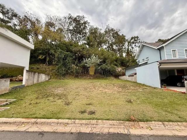 Terreno em Condomínio para Venda em Valinhos/SP Joapiranga