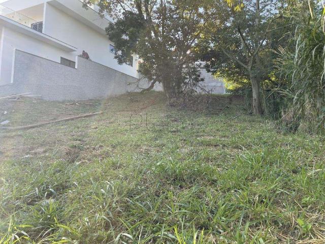Terreno em Condomínio para Venda em Valinhos/SP Joapiranga