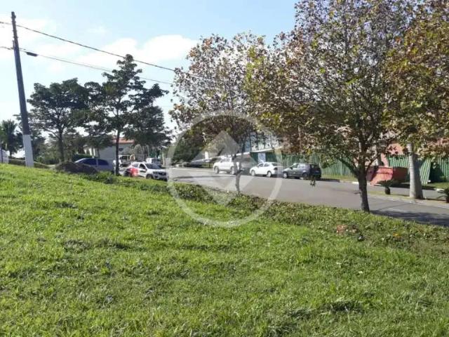 Terreno em Condomínio para Venda em Valinhos/SP Joapiranga
