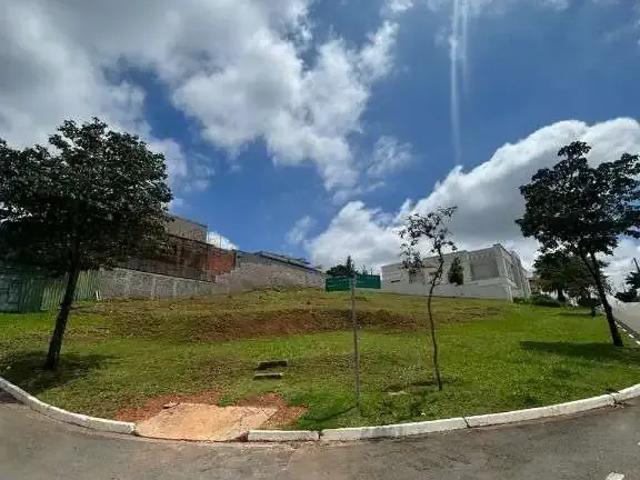Terreno em Condomínio para Venda em Valinhos/SP Joapiranga