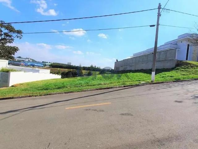 Terreno em Condomínio para Venda em Valinhos/SP Joapiranga