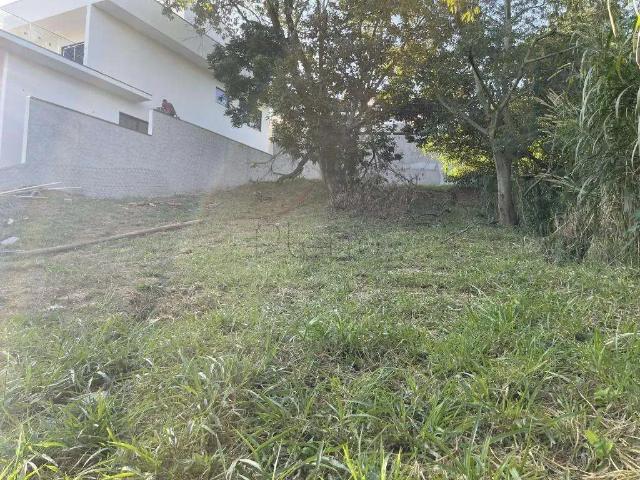 Terreno em Condomínio para Venda em Valinhos/SP Joapiranga