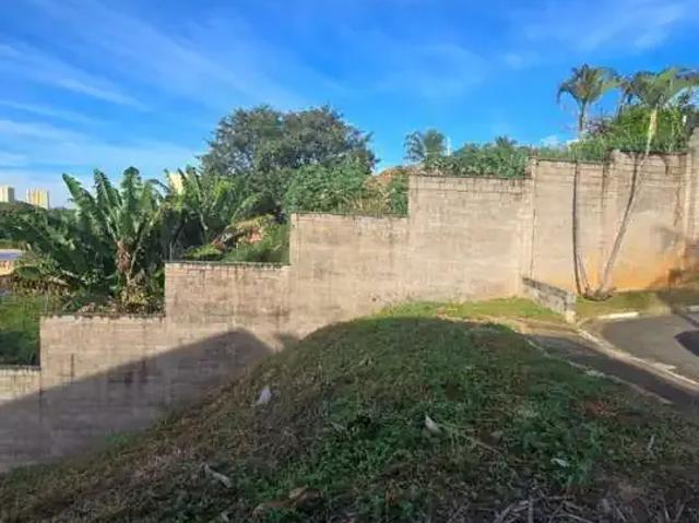 Terreno em Condomínio para Venda em Valinhos/SP Lenheiro