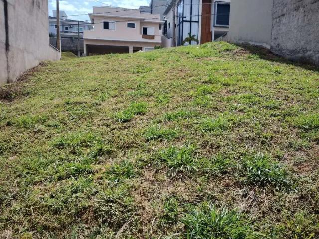 Terreno em Condomínio para Venda em Valinhos/SP Pinheiro