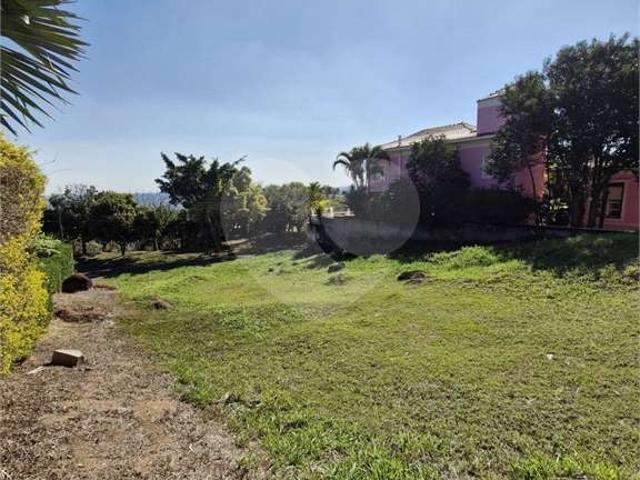 Terreno em Condomínio para Venda em Valinhos/SP Pinheiro