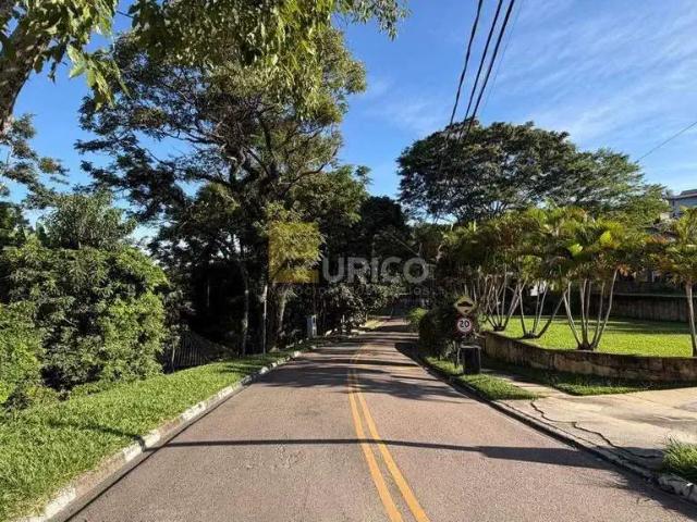 Terreno em Condomínio para Venda em Valinhos/SP Pinheiro