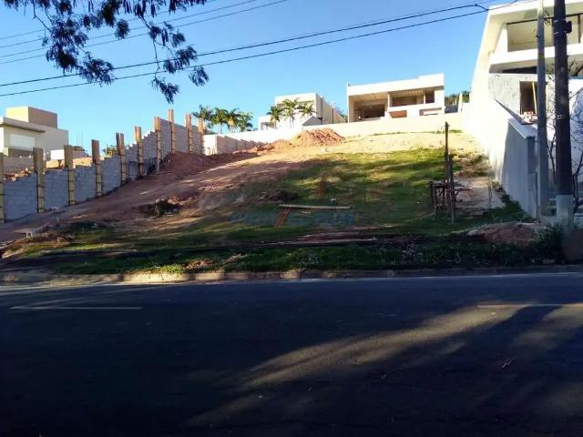 Terreno em Condomínio para Venda em Valinhos/SP Portal do Lago