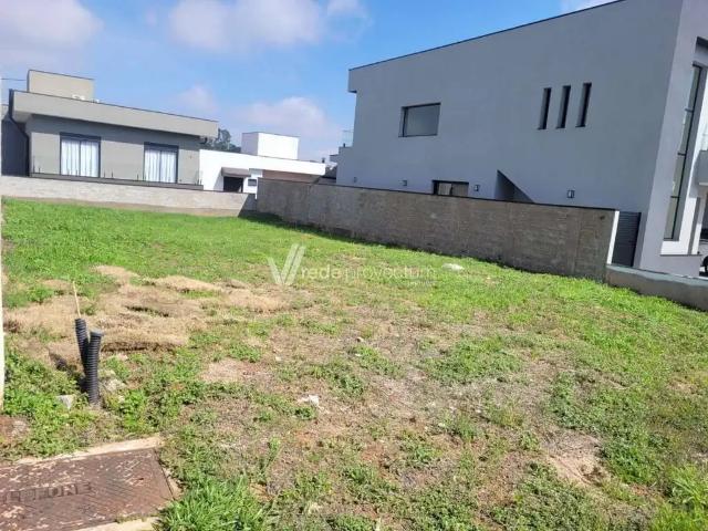 Terreno em Condomínio para Venda em Valinhos/SP Residencial Mont' Alcino