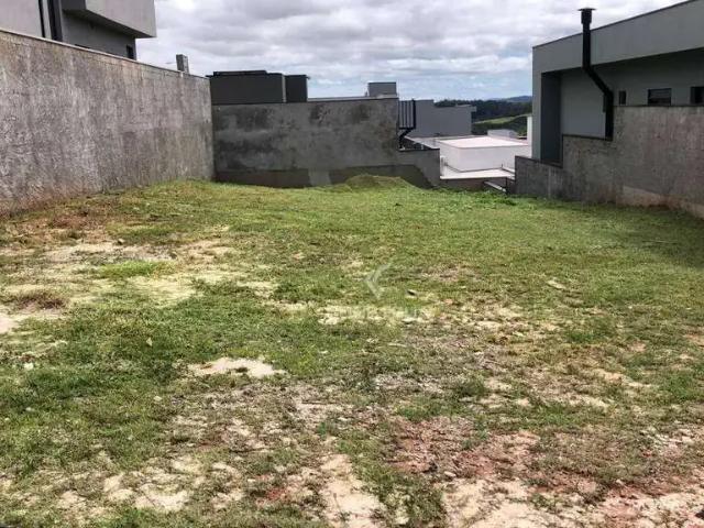 Terreno em Condomínio para Venda em Valinhos/SP Residencial Mont' Alcino