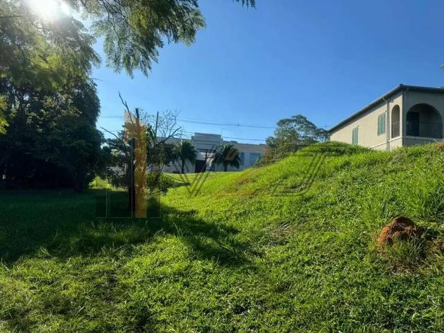 Terreno em Condomínio para Venda em Valinhos/SP Residencial Vila Lombarda