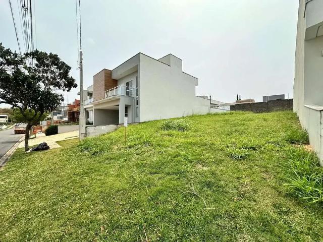 Terreno em Condomínio para Venda em Valinhos/SP Roncáglia
