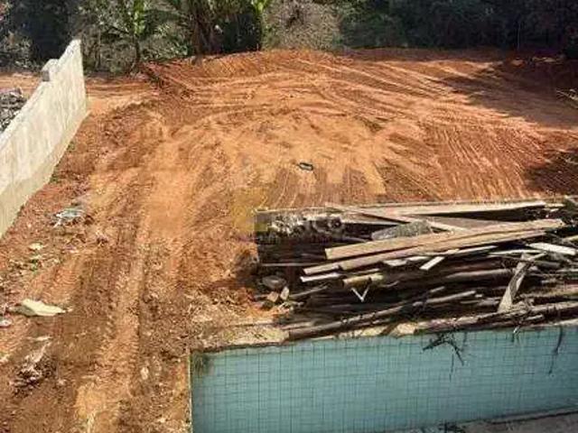 Terreno em Condomínio para Venda em Valinhos/SP Vale do Itamaracá