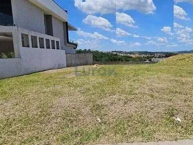 Terreno em Condomínio para Venda em Valinhos/SP Vila Capuava
