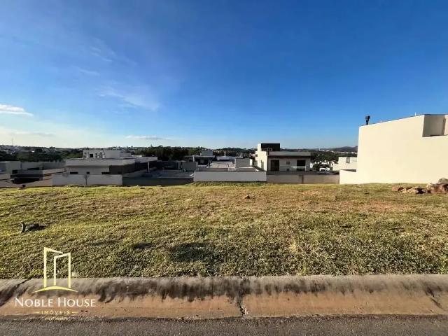 Terreno em Condomínio para Venda em Valinhos/SP Vila Capuava