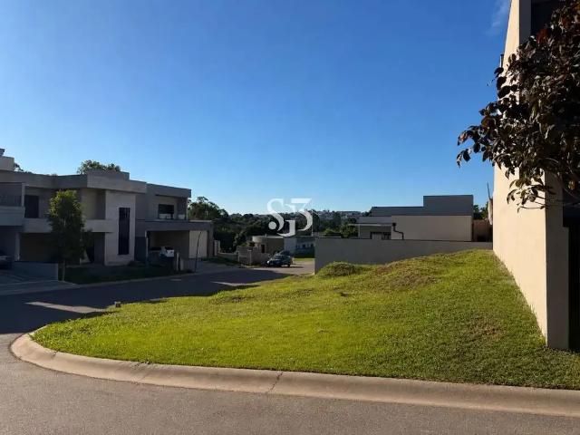 Terreno em Condomínio para Venda em Valinhos/SP Vila Capuava