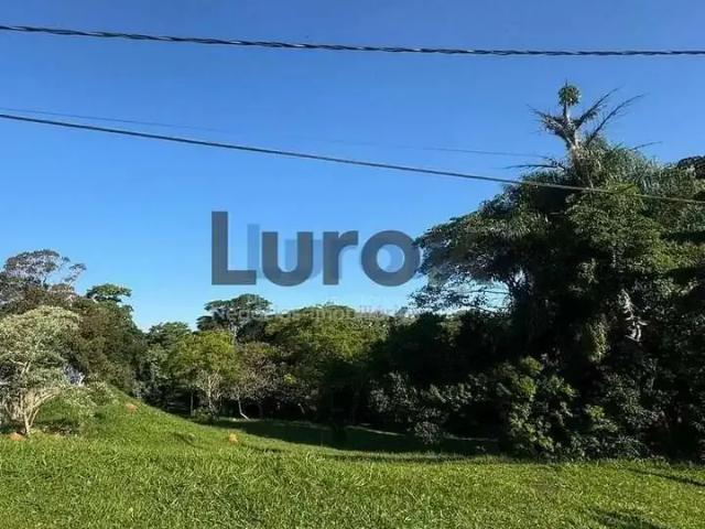 Terreno em Condomínio para Venda em Valinhos/SP Villa Lombarda