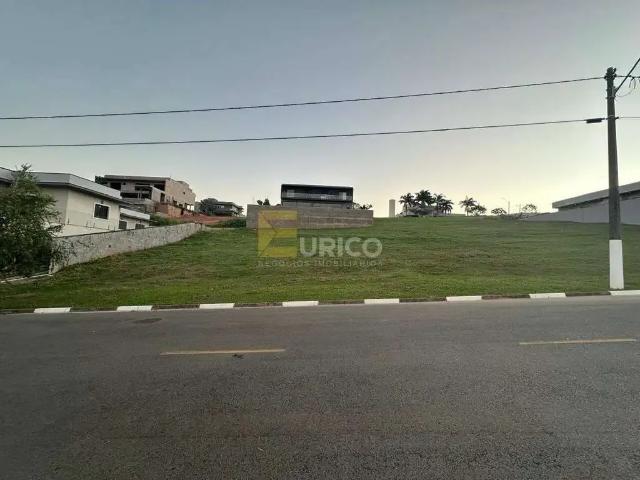 Terreno em Condomínio para Venda em Valinhos/SP Villa Lombarda