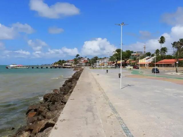 Terreno em Condomínio para Venda em Vera Cruz/BA Centro