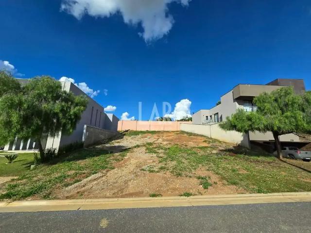 Terreno em Condomínio para Venda em Vespasiano/MG Alphaville